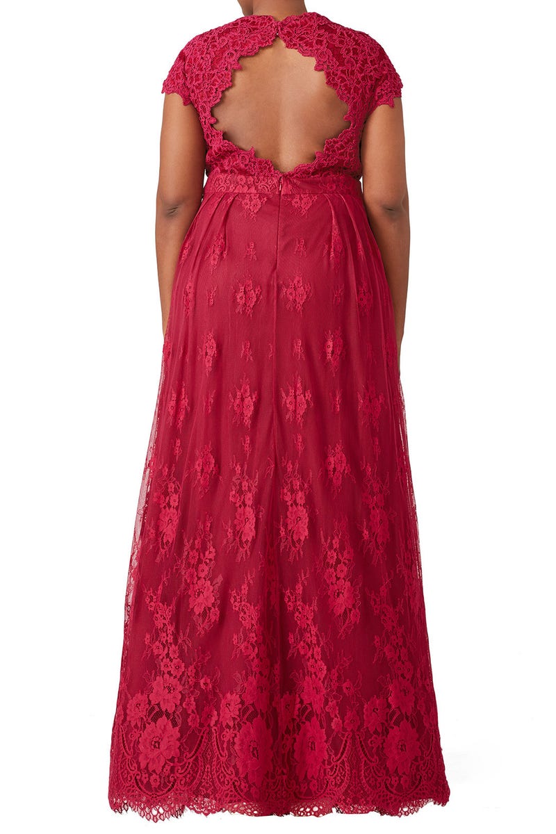 Berry Floral Lace Gown by ML Monique Lhuillier | Rent the Runway